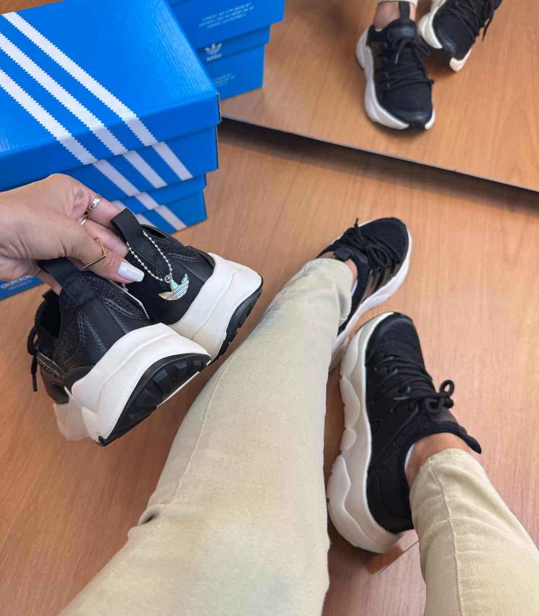 Tênis Ad Sport Luxo Preto – Sweet Donna